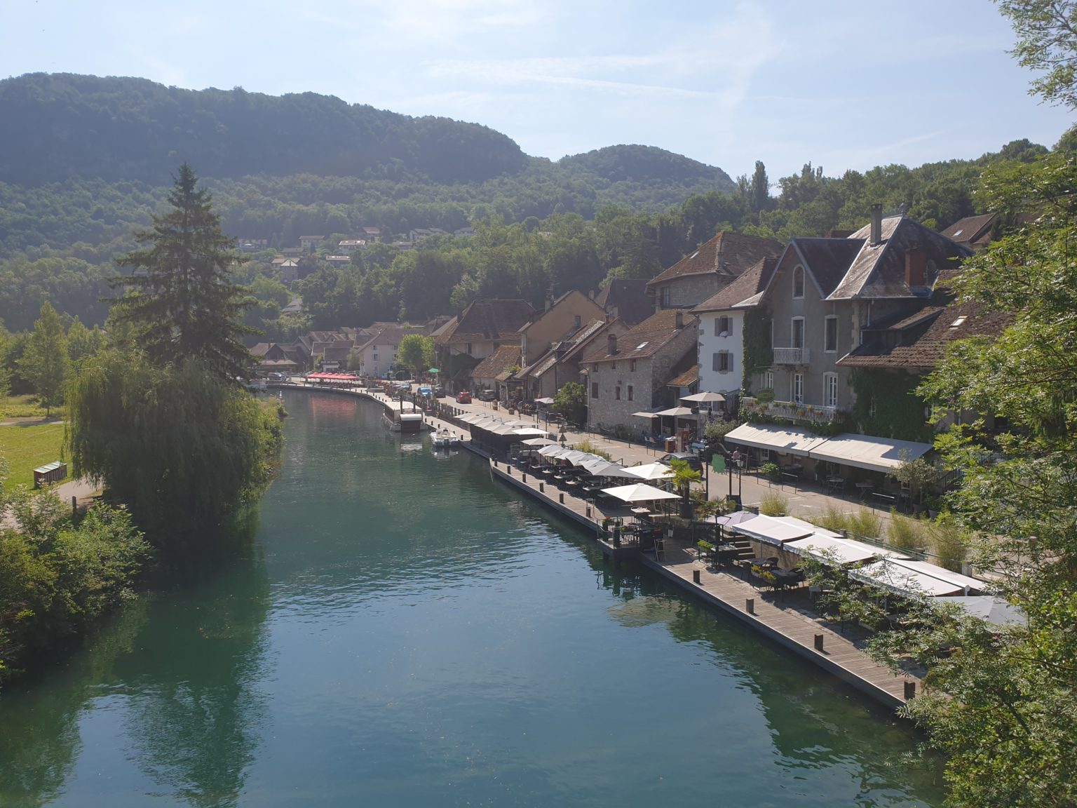 Chanaz village Savoie promenade bateau canal saviere
